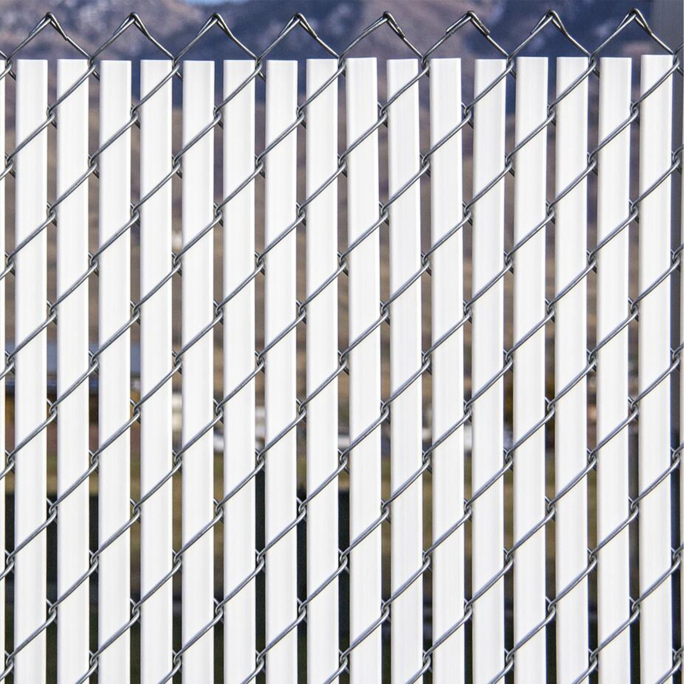 PDS 5' Chain Link Fence Bottom Locking Privacy Slats (White, 2 Inch ...